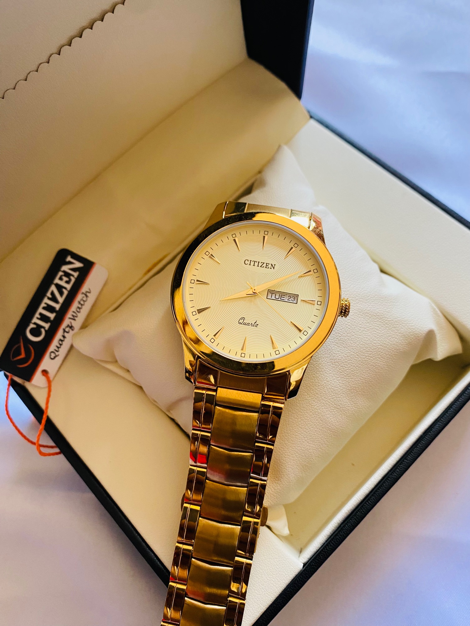 Citizen gold colors men watch | Daraz.lk