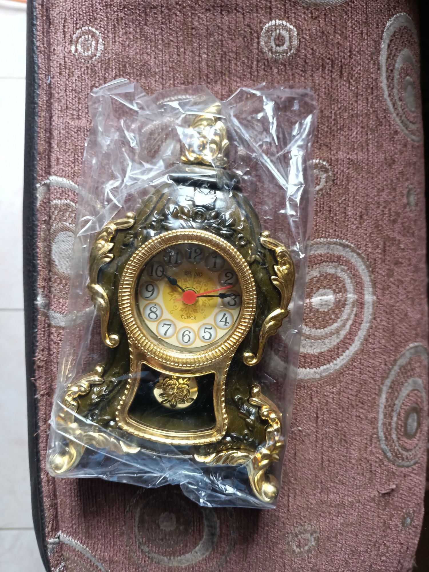 Vintage table clock / Beautiful retro alarm clock | Daraz.lk